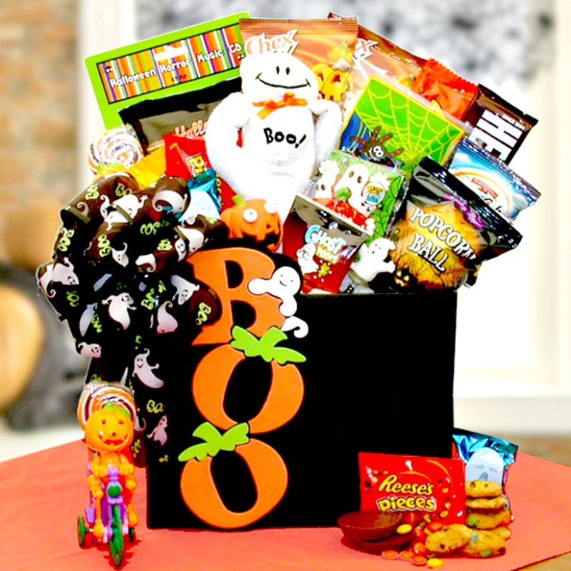Terrifyingly Delicious Halloween Boo Gift Box terrifyingly-delicious-halloween-boo-gift-box